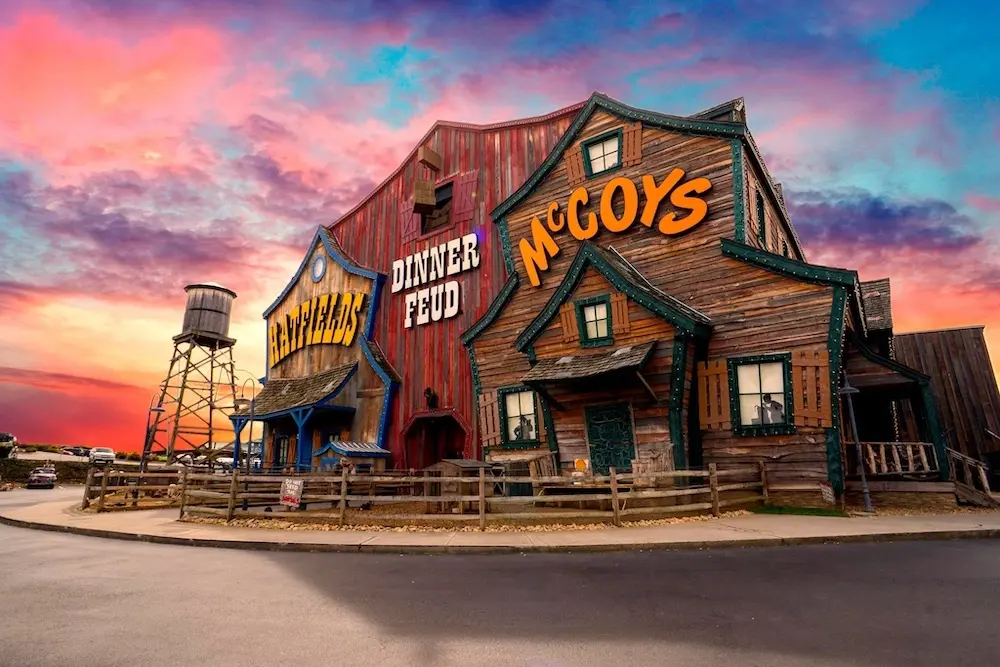 How to Get the Best Deal on Hatfield & McCoy Dinner Show Tickets